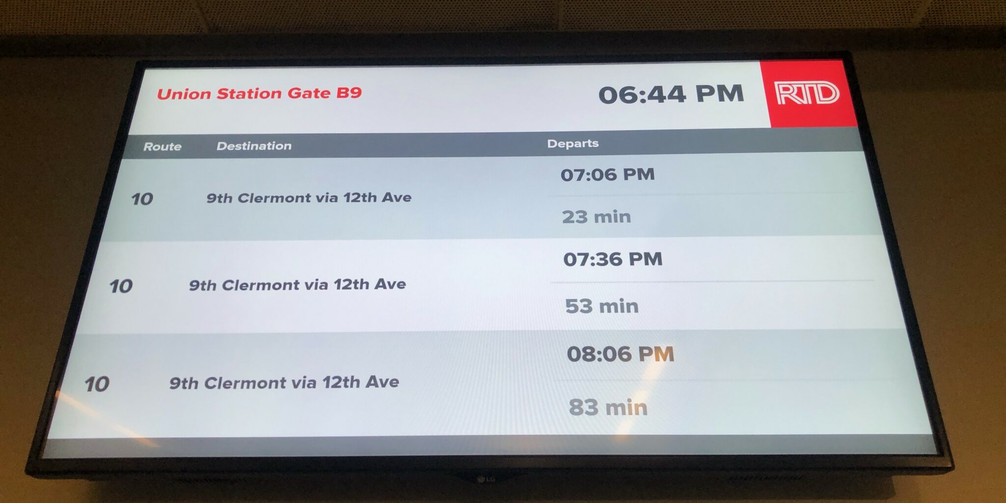 RTD Digital Signs - Greater Denver Transit
